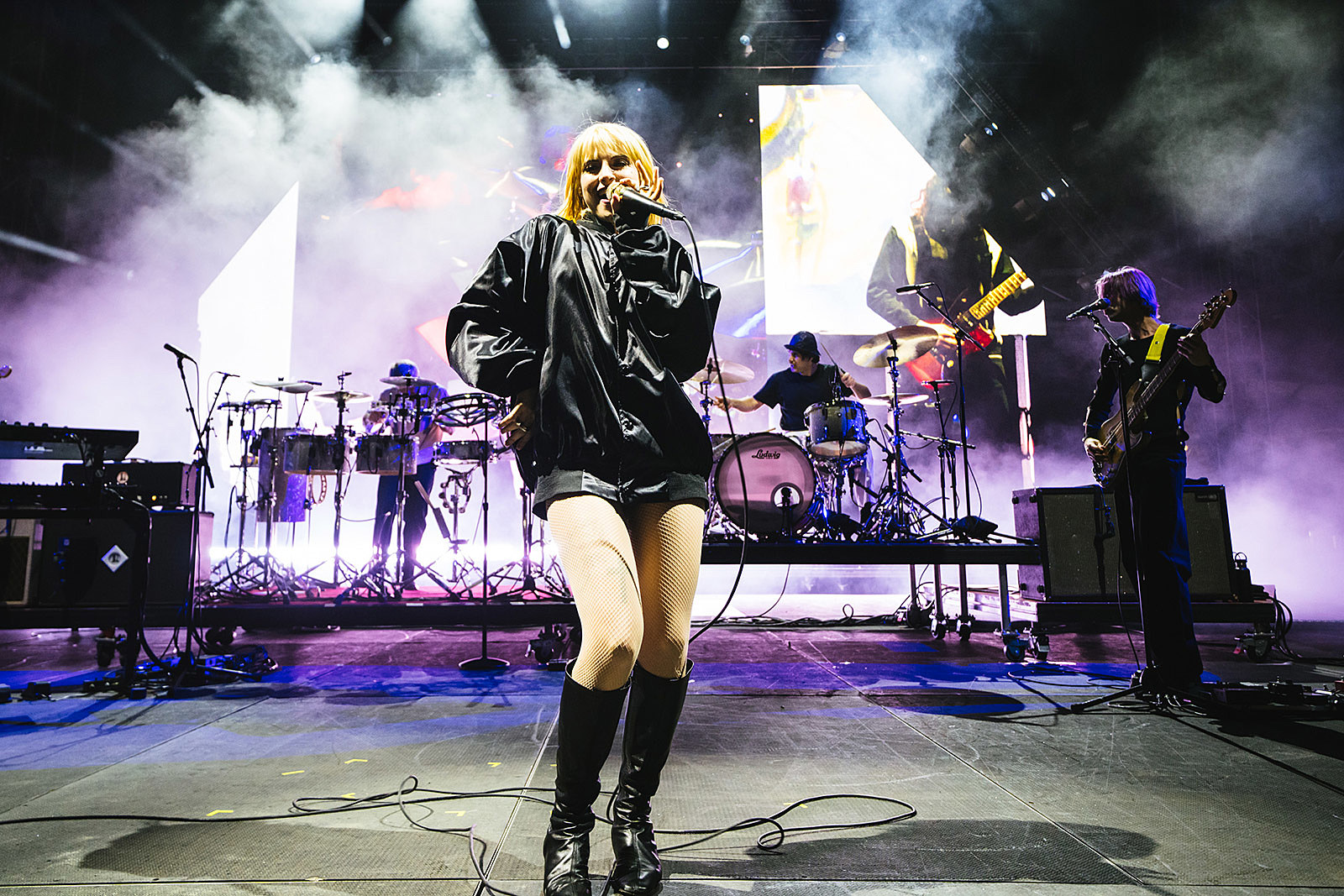 Adjacent Fest day 1 had Paramore, PUP, mosh pits on the beach, emo ...