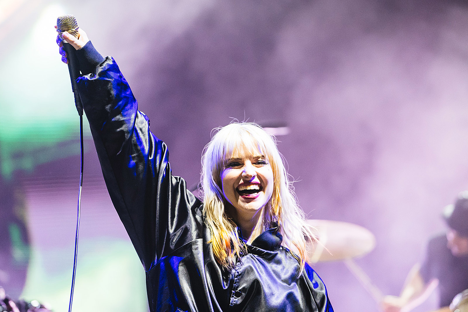 Adjacent Fest day 1 had Paramore, PUP, mosh pits on the beach, emo ...