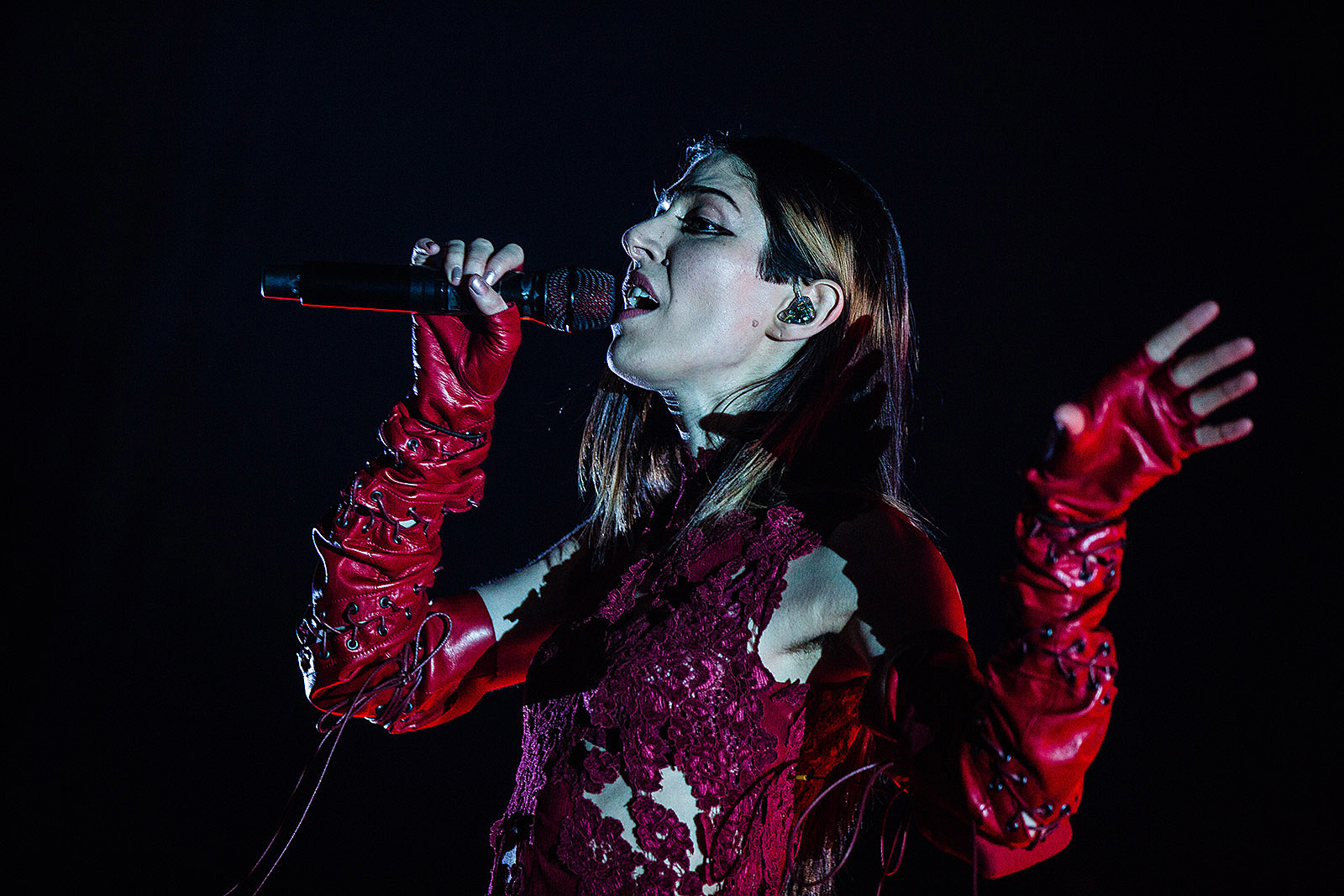 Caroline Polachek played Radio City with Ethel Cain and True Blue (pics ...