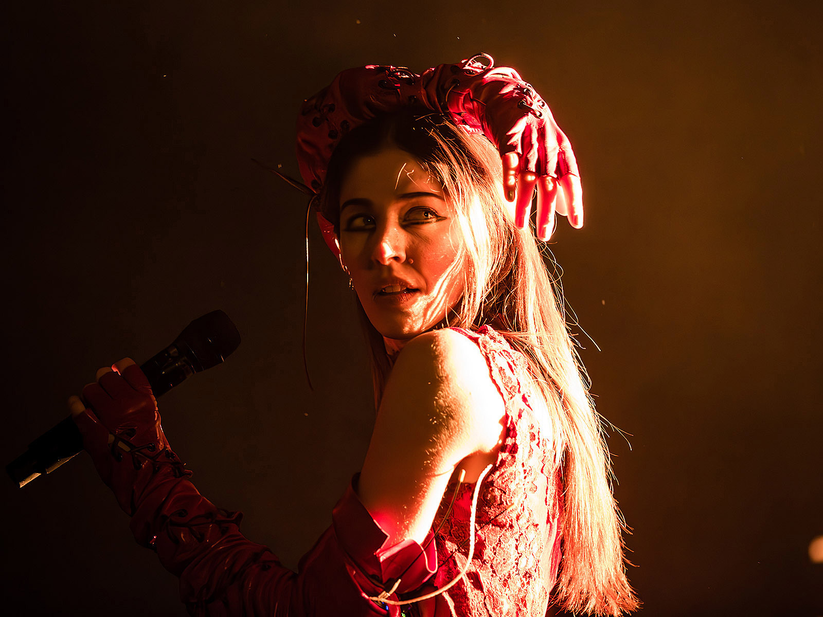 Caroline Polachek played Radio City with Ethel Cain and True Blue (pics ...