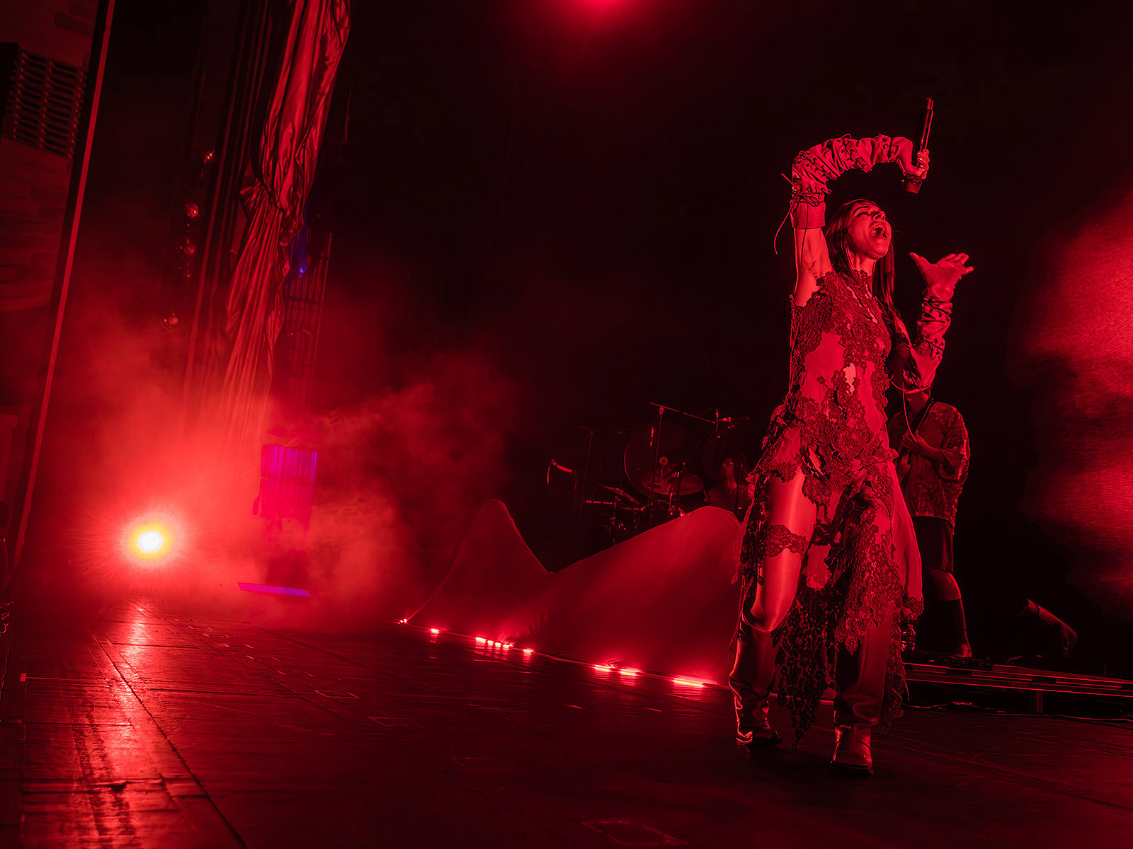 Caroline Polachek played Radio City with Ethel Cain and True Blue (pics ...