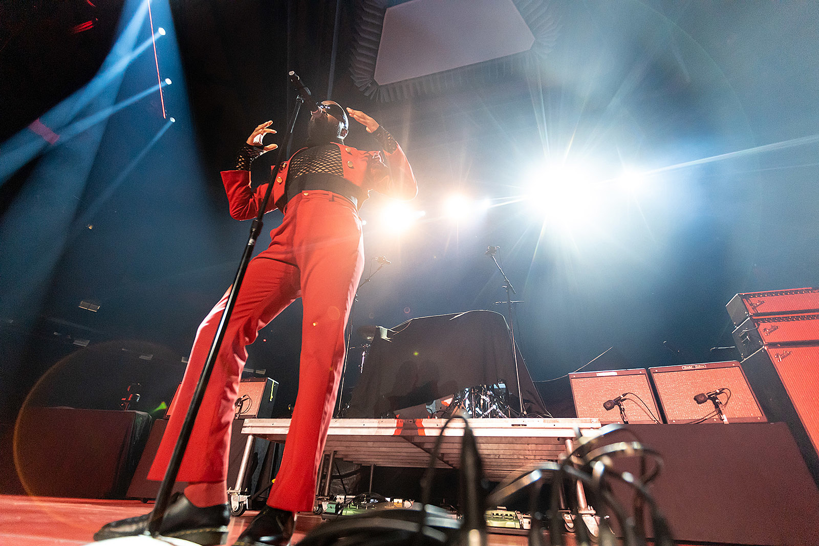 Paramore were electric at Madison Square Garden w/ Bloc Party & Genesis ...