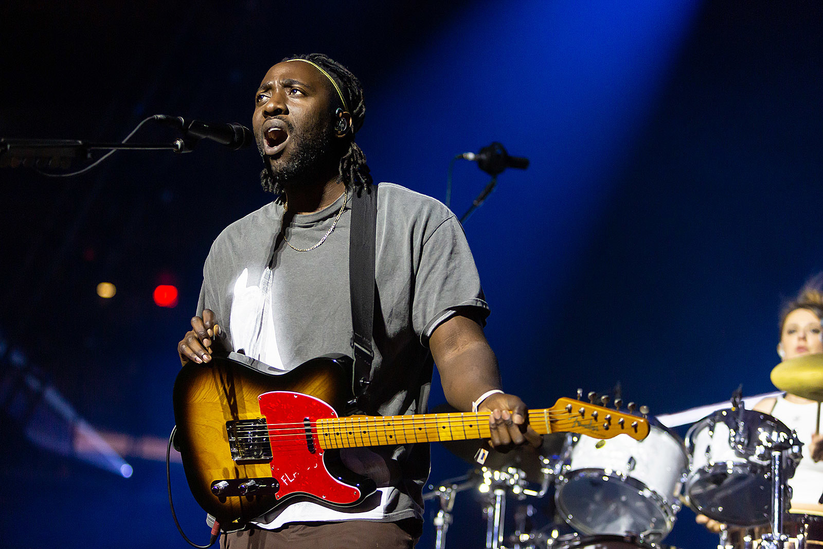 Paramore were electric at Madison Square Garden w/ Bloc Party & Genesis ...
