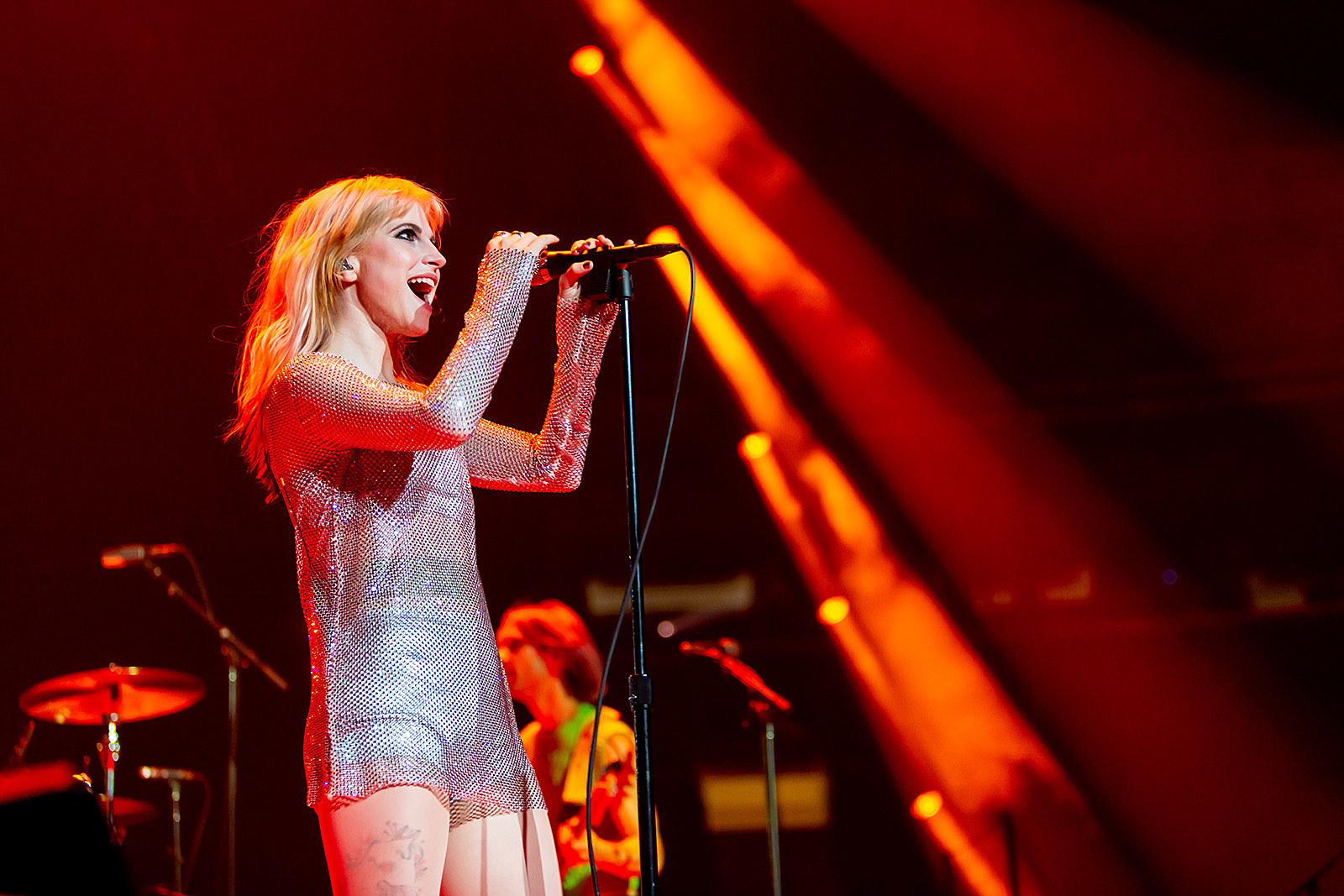 Paramore were electric at Madison Square Garden w/ Bloc Party & Genesis ...
