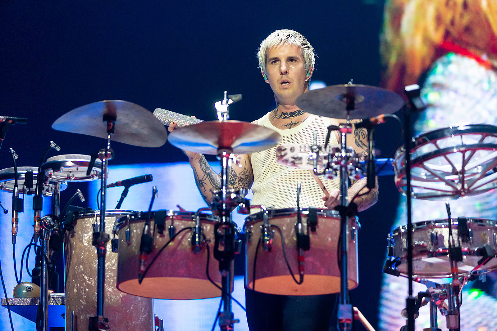 Paramore were electric at Madison Square Garden w/ Bloc Party & Genesis ...