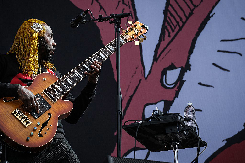 Red Hot Chili Peppers, The Mars Volta & Thundercat played Snapdragon ...