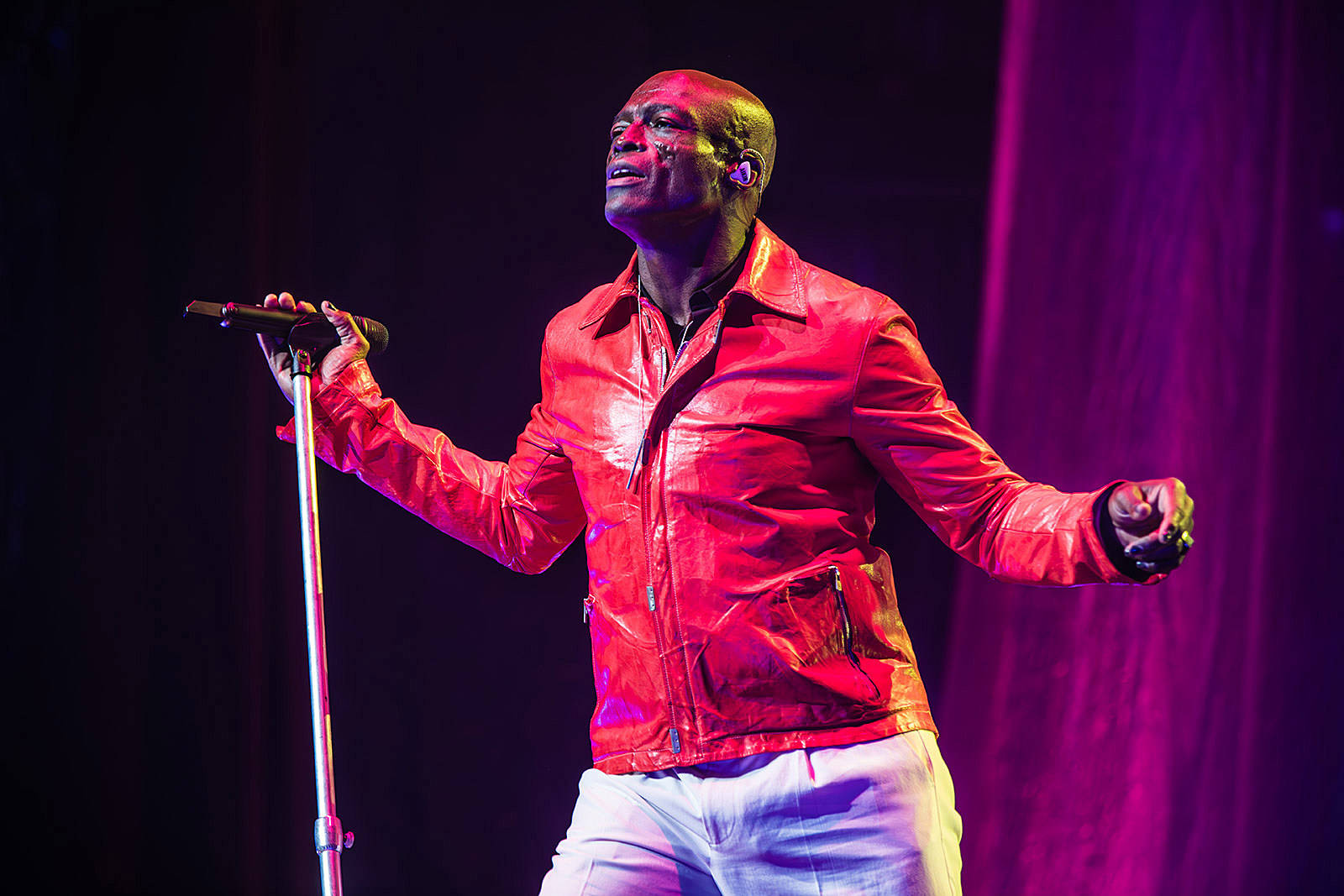 Seal played Beacon Theatre with Trevor Horn & The Buggles (pics, review ...