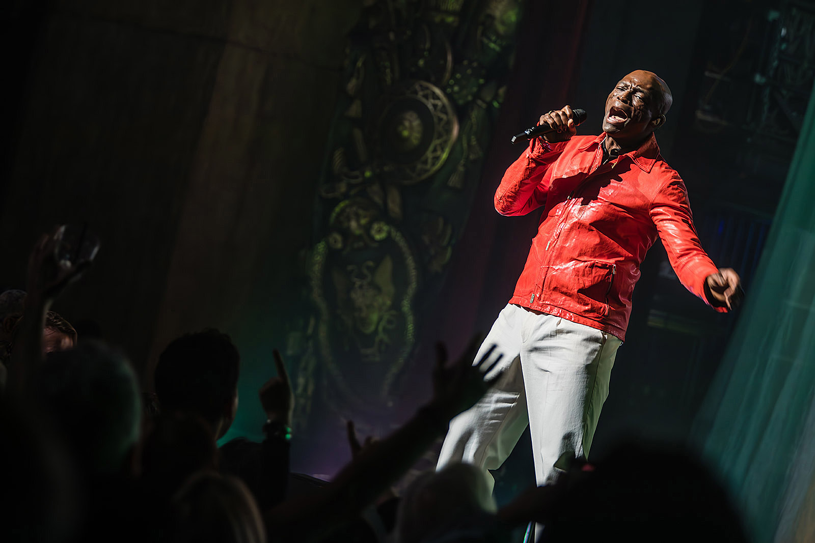 Seal played Beacon Theatre with Trevor Horn & The Buggles (pics, review ...