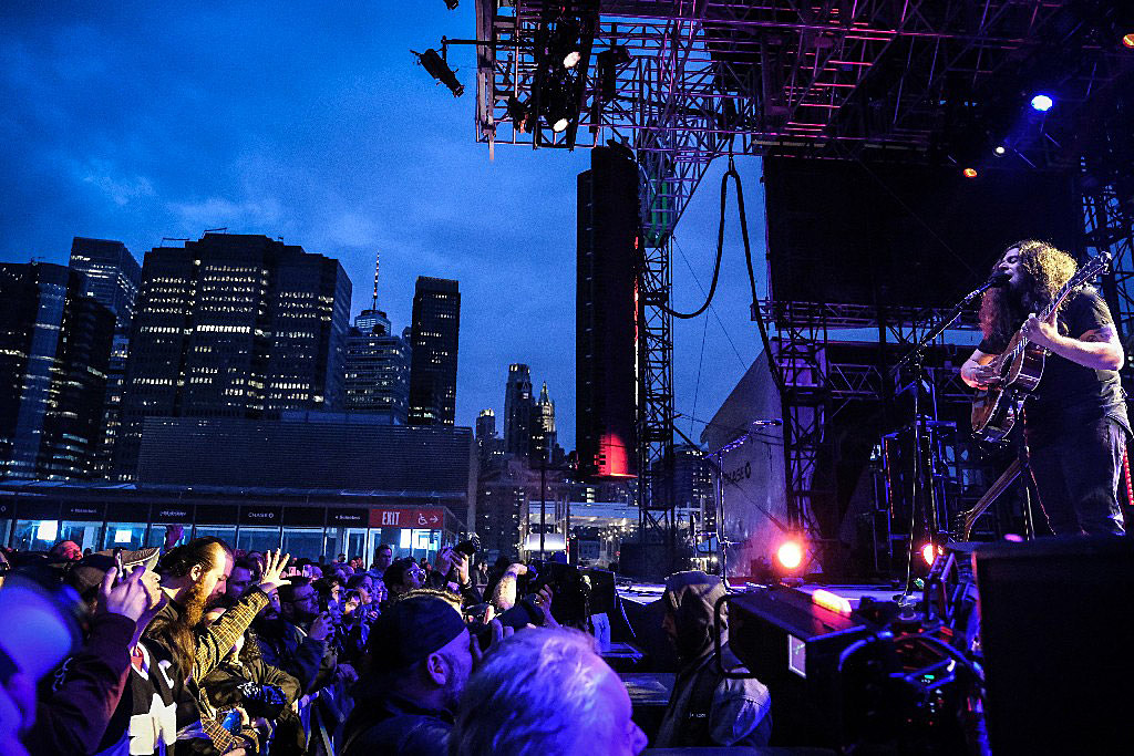Coheed and Cambria & Deafheaven played The Rooftop at Pier 17 (pics ...
