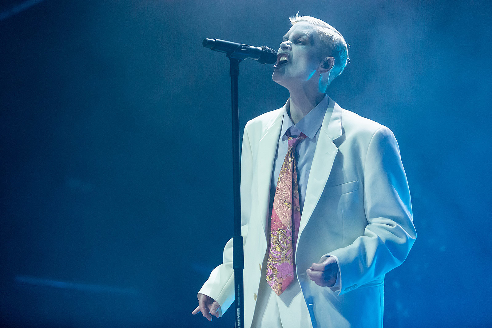 Fever Ray lit up Terminal 5 with CHRISTEENE (pics, video, setlist)