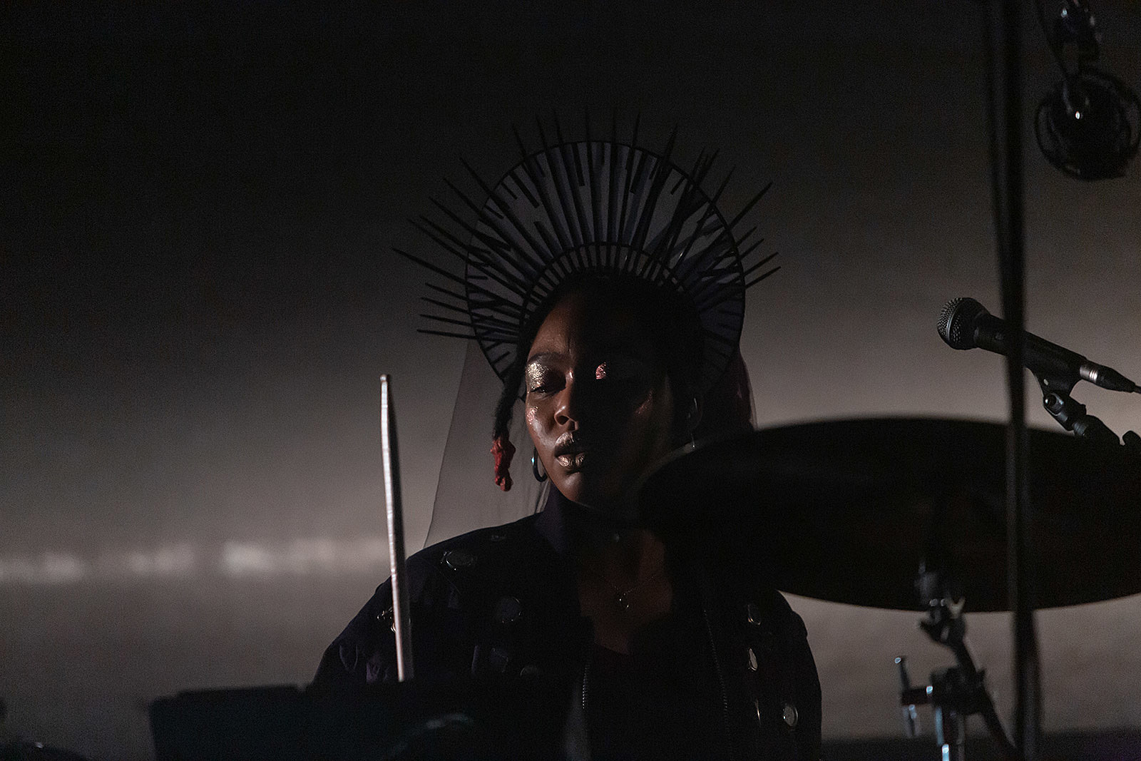 Fever Ray lit up Terminal 5 with CHRISTEENE (pics, video, setlist)