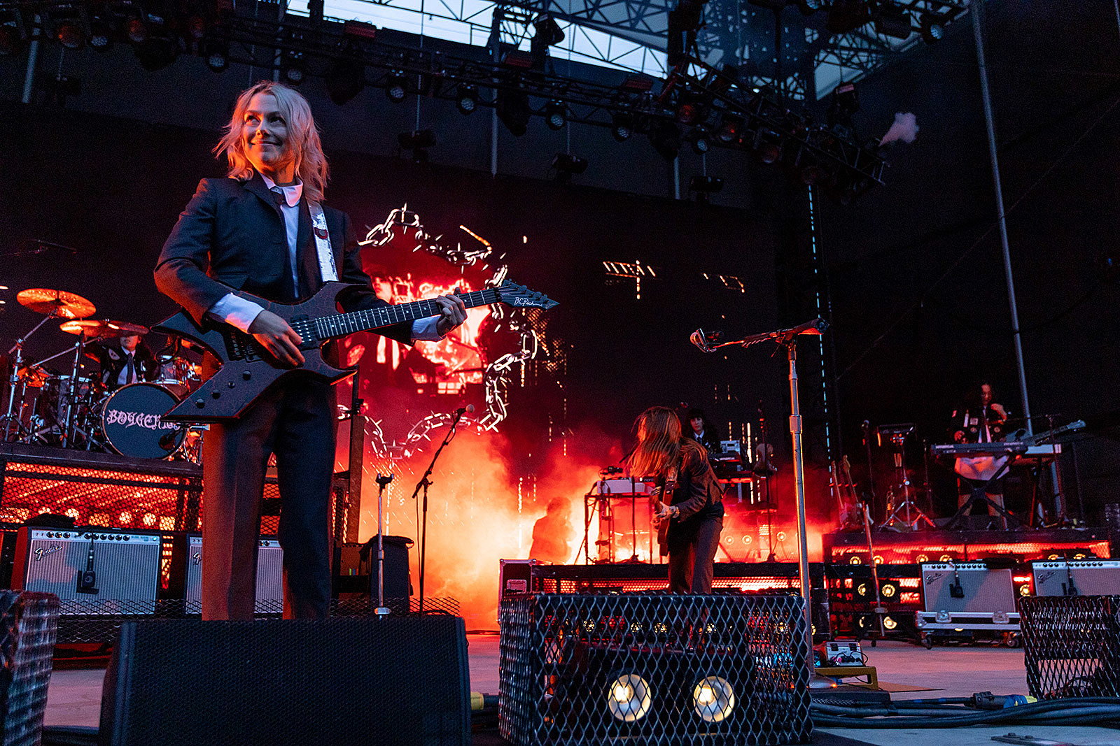 boygenius announce fall shows w/ 100 gecs, MUNA, more (MSG & Hollywood ...