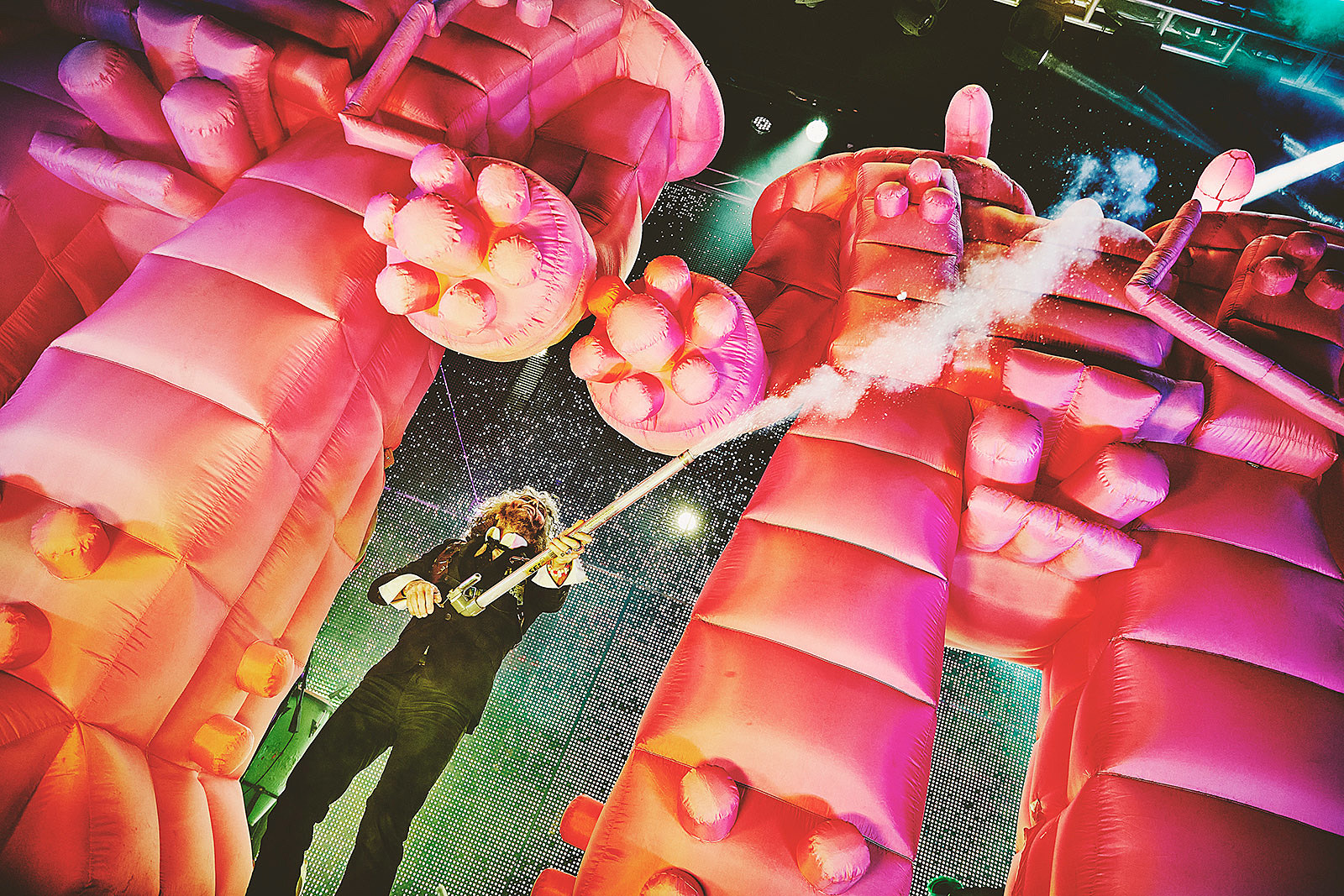 The Flaming Lips brought 'Yoshimi Battles the Pink Robots' to life ...