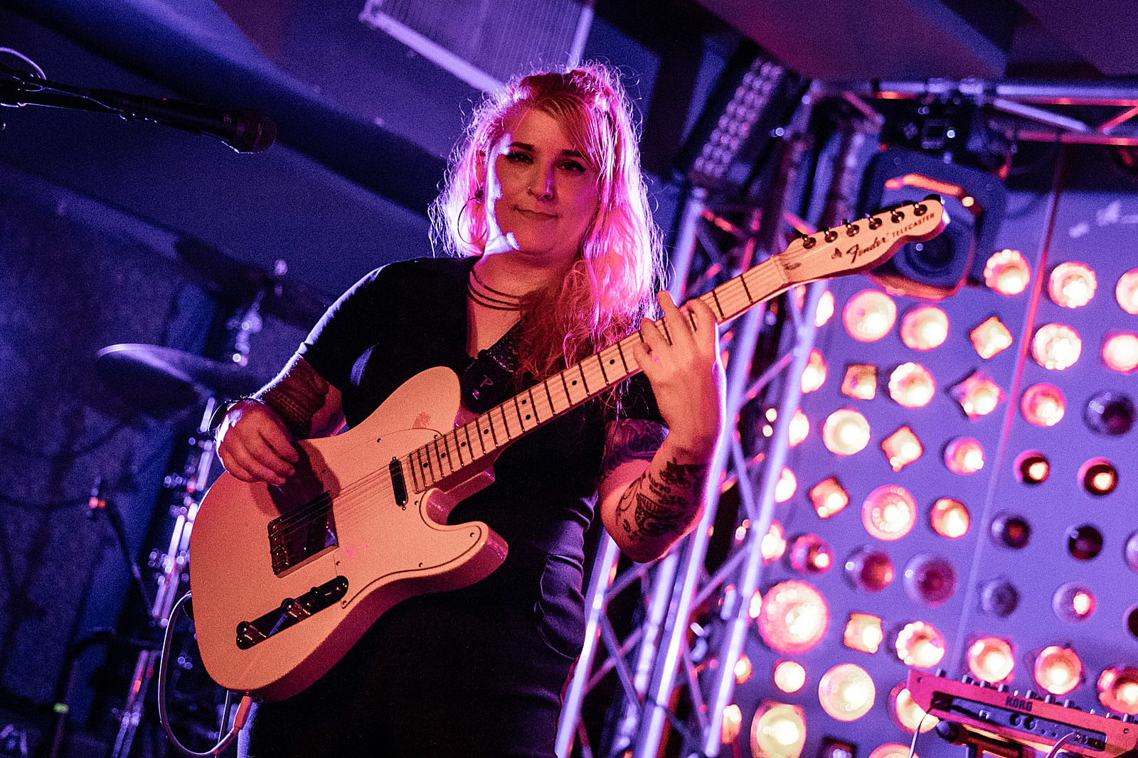 Big Joanie played Baby's All Right with Frida Kill (pics, setlist)