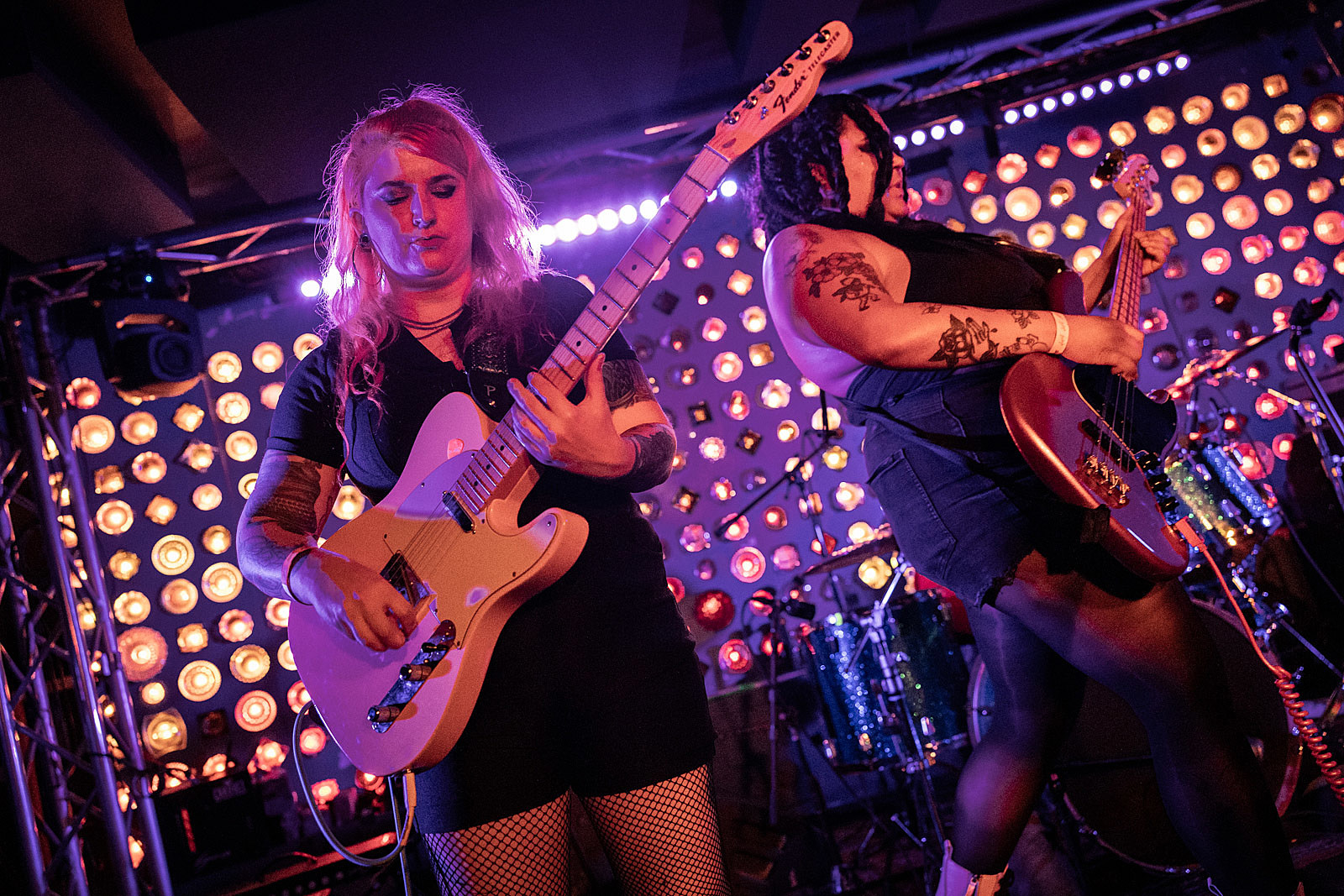 Big Joanie played Baby's All Right with Frida Kill (pics, setlist)