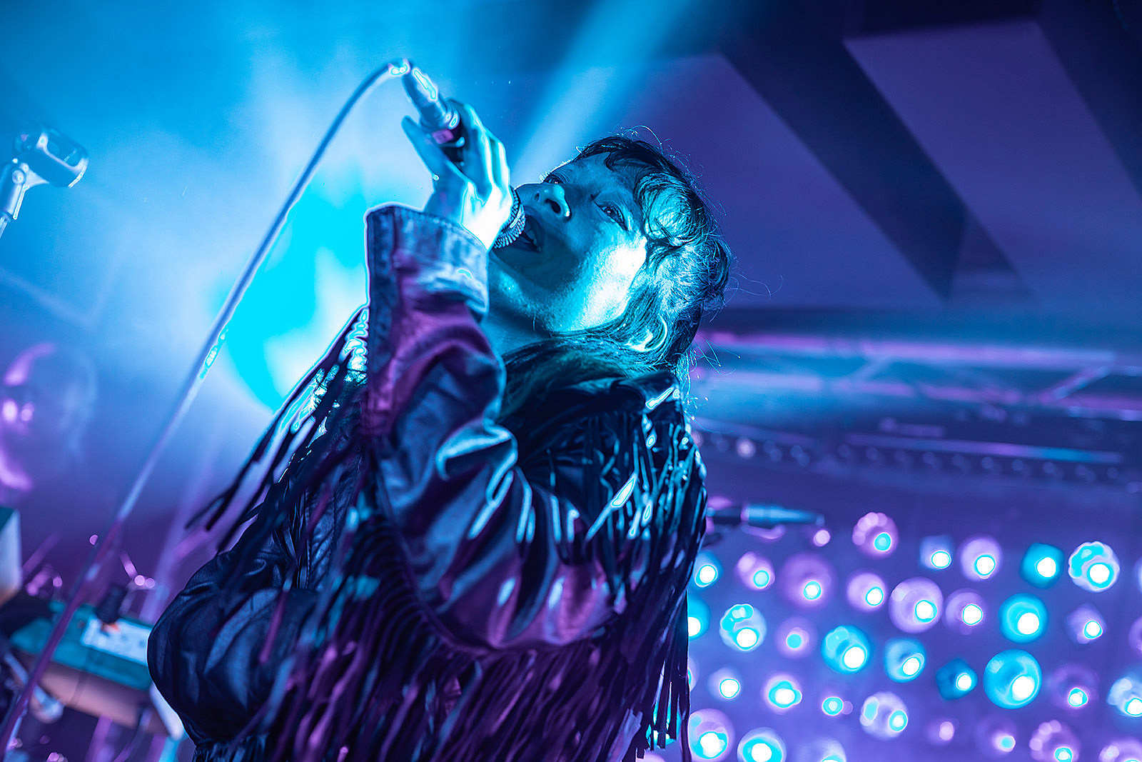 Little Dragon celebrated 'Slugs of Love' with 2 Brooklyn shows: pics ...