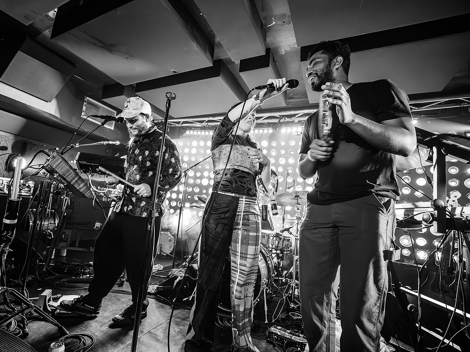 Little Dragon celebrated 'Slugs of Love' with 2 Brooklyn shows: pics ...