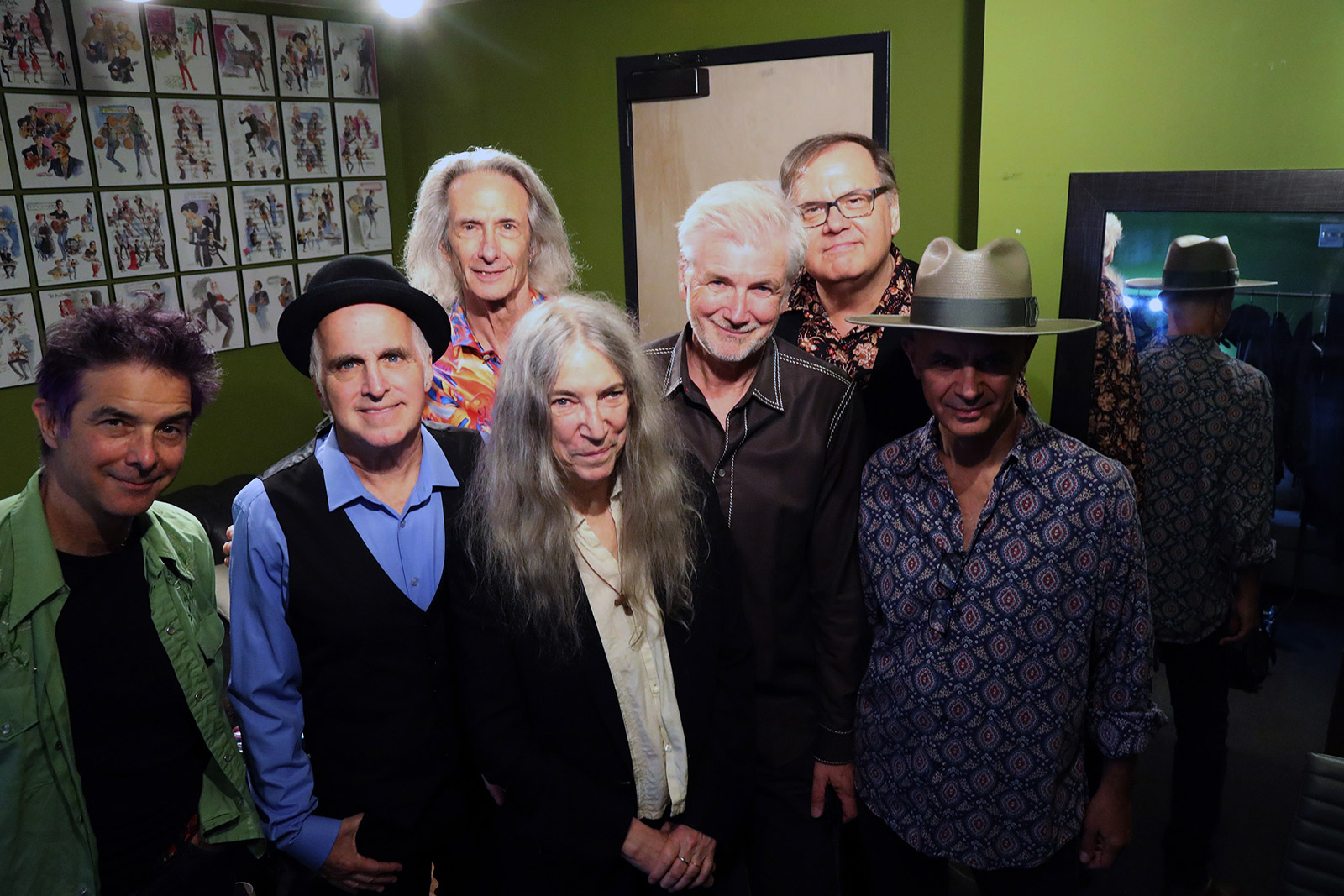 Patti Smith, Bob Mould, Lenny Kaye & more celebrated 50 years of ...
