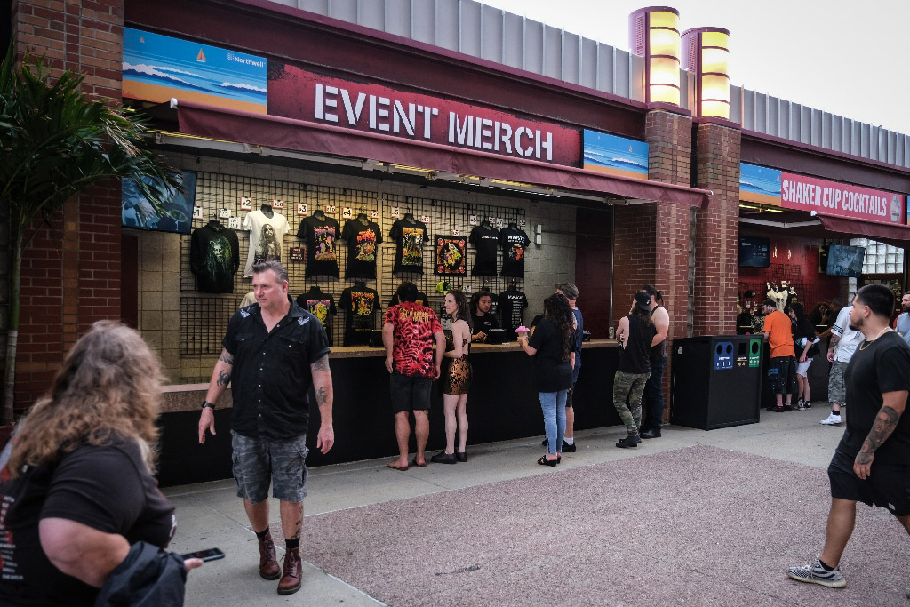 Rob Zombie, Alice Cooper, Ministry & Filter brought Freaks on Parade to ...