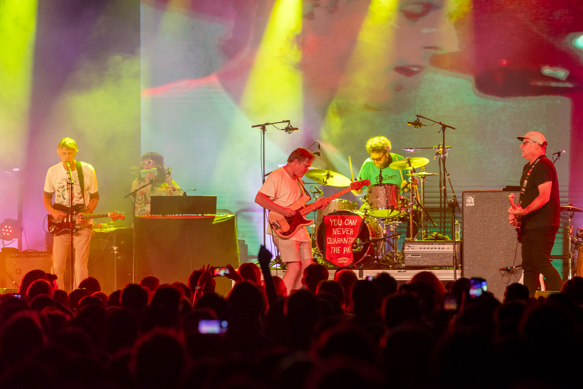 Pavement kicked off their Brooklyn Steel run with Kiwi Jr (pics ...