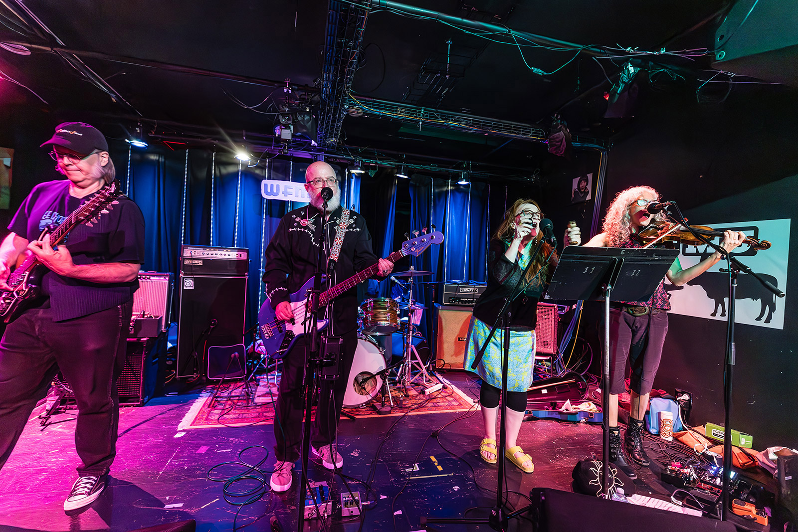 Das Damen played their first show in 32 years at WFMU Monty Hall (pics ...
