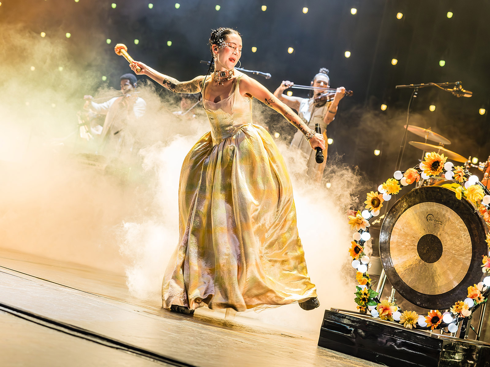 Japanese Breakfast played Radio City Music Hall with Ichiko Aoba (pics ...