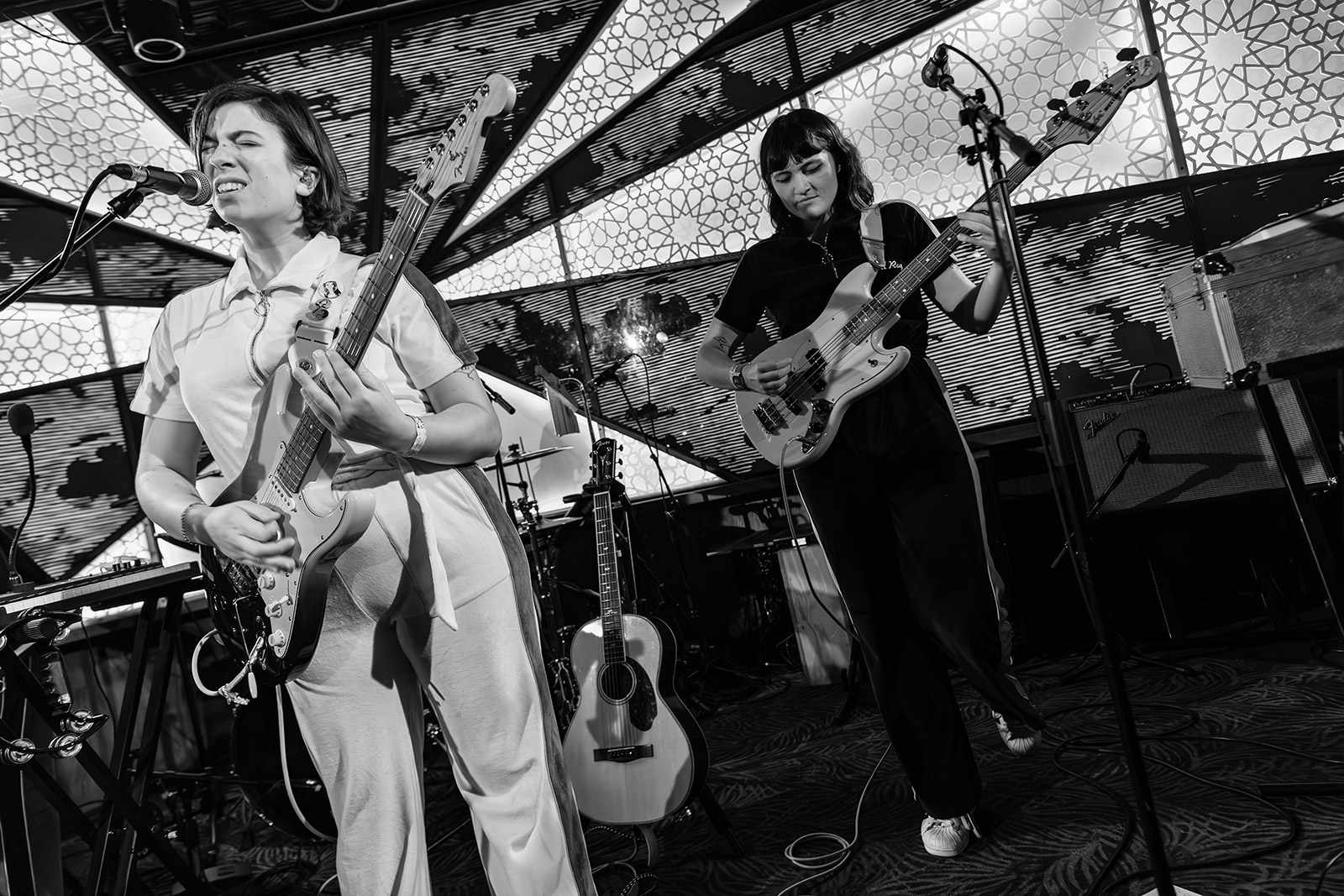 Girl Ray turned The Sultan Room into a disco at US tour kickoff (pics ...