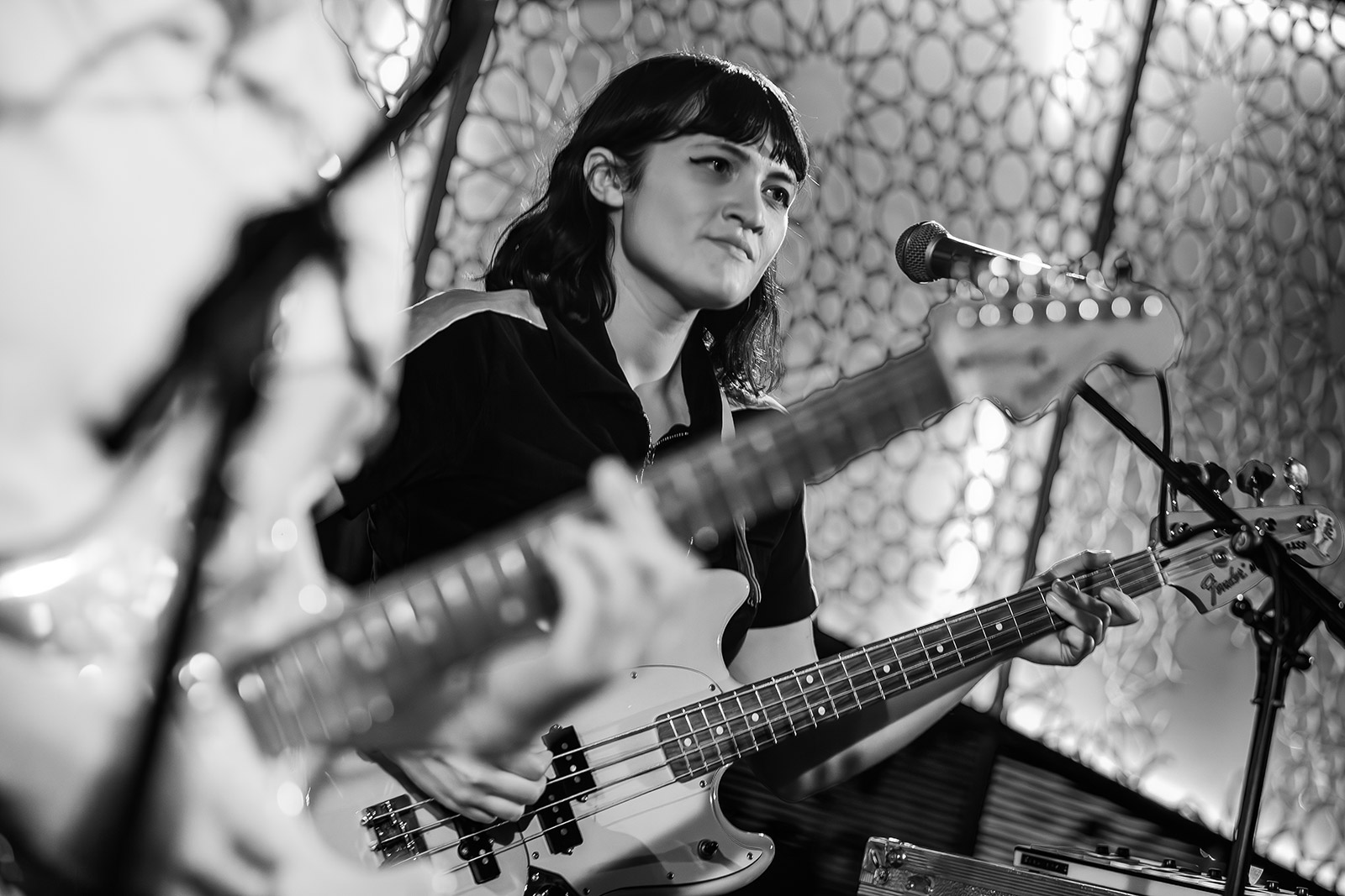 Girl Ray turned The Sultan Room into a disco at US tour kickoff (pics ...