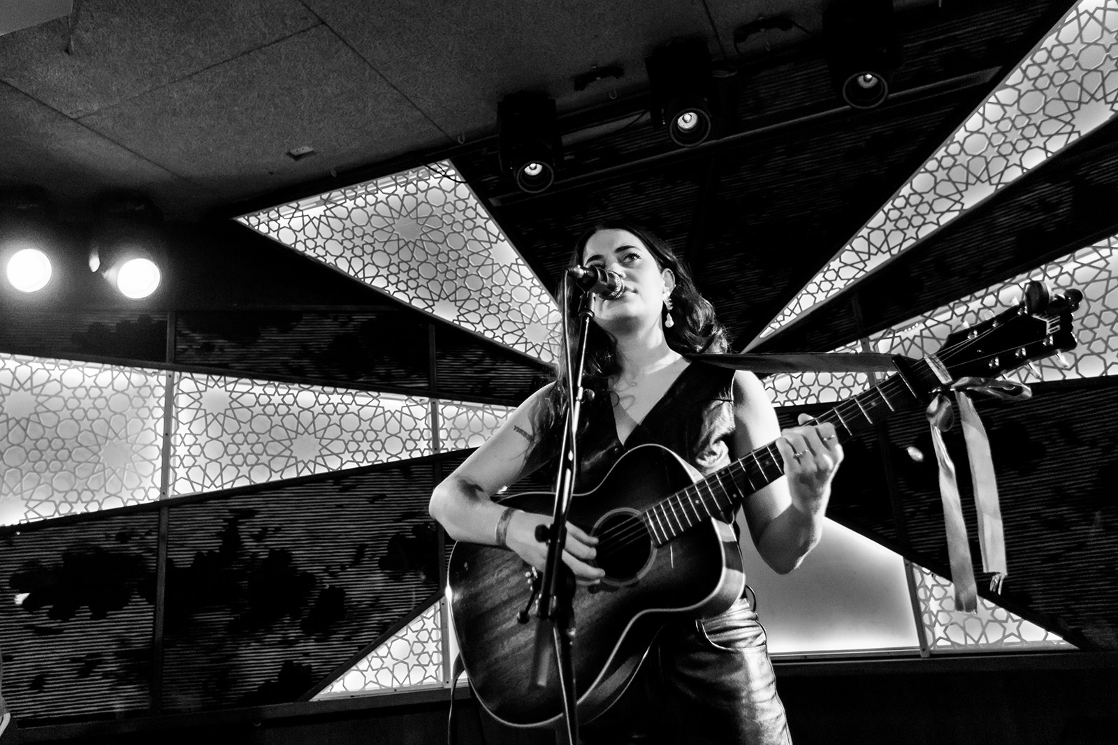 Maple Glider made her NYC live debut at The Sultan Room with Adeline ...