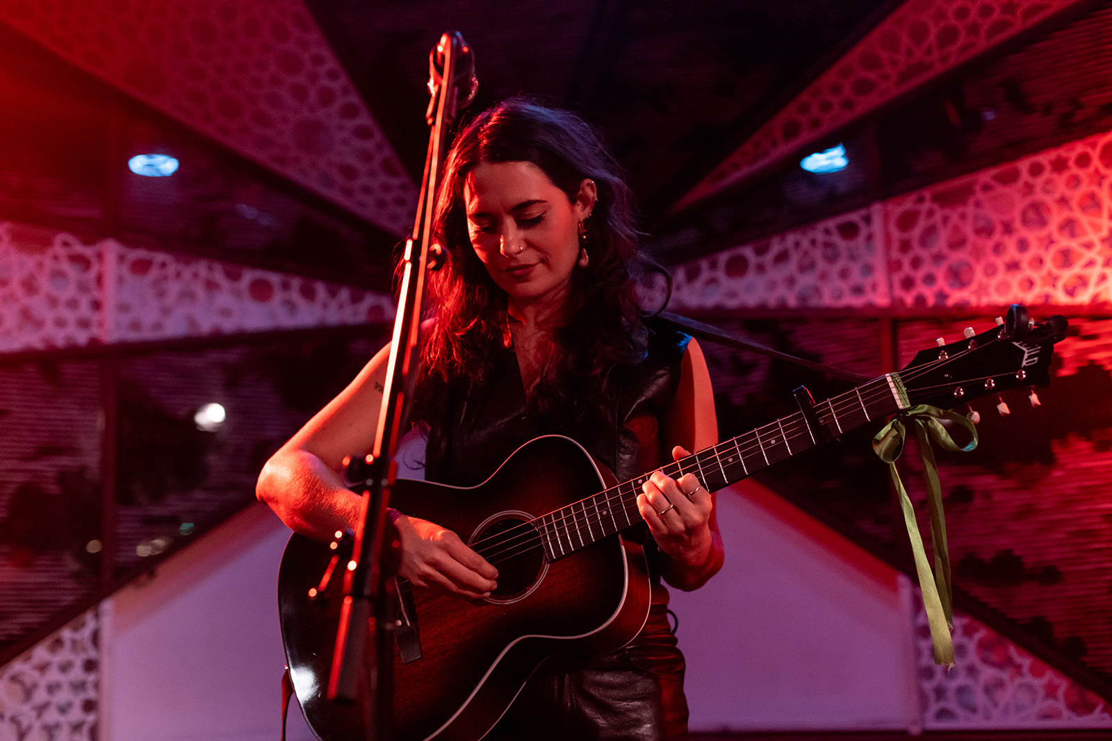 Maple Glider made her NYC live debut at The Sultan Room with Adeline ...