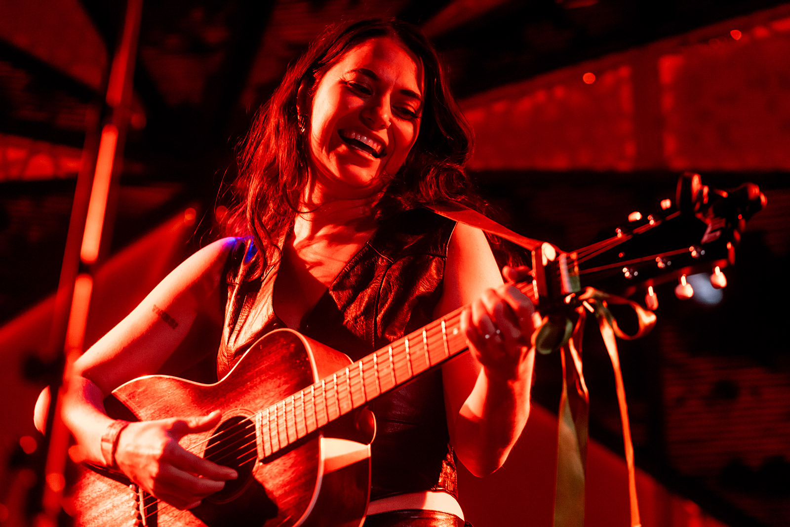 Maple Glider made her NYC live debut at The Sultan Room with Adeline ...