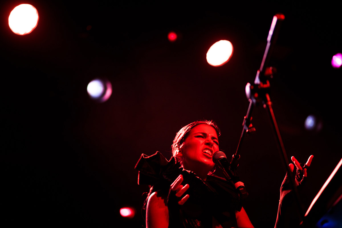 GY!BE, Low's Alan Sparhawk, Marina Herlop & Maria BC played Knockdown ...