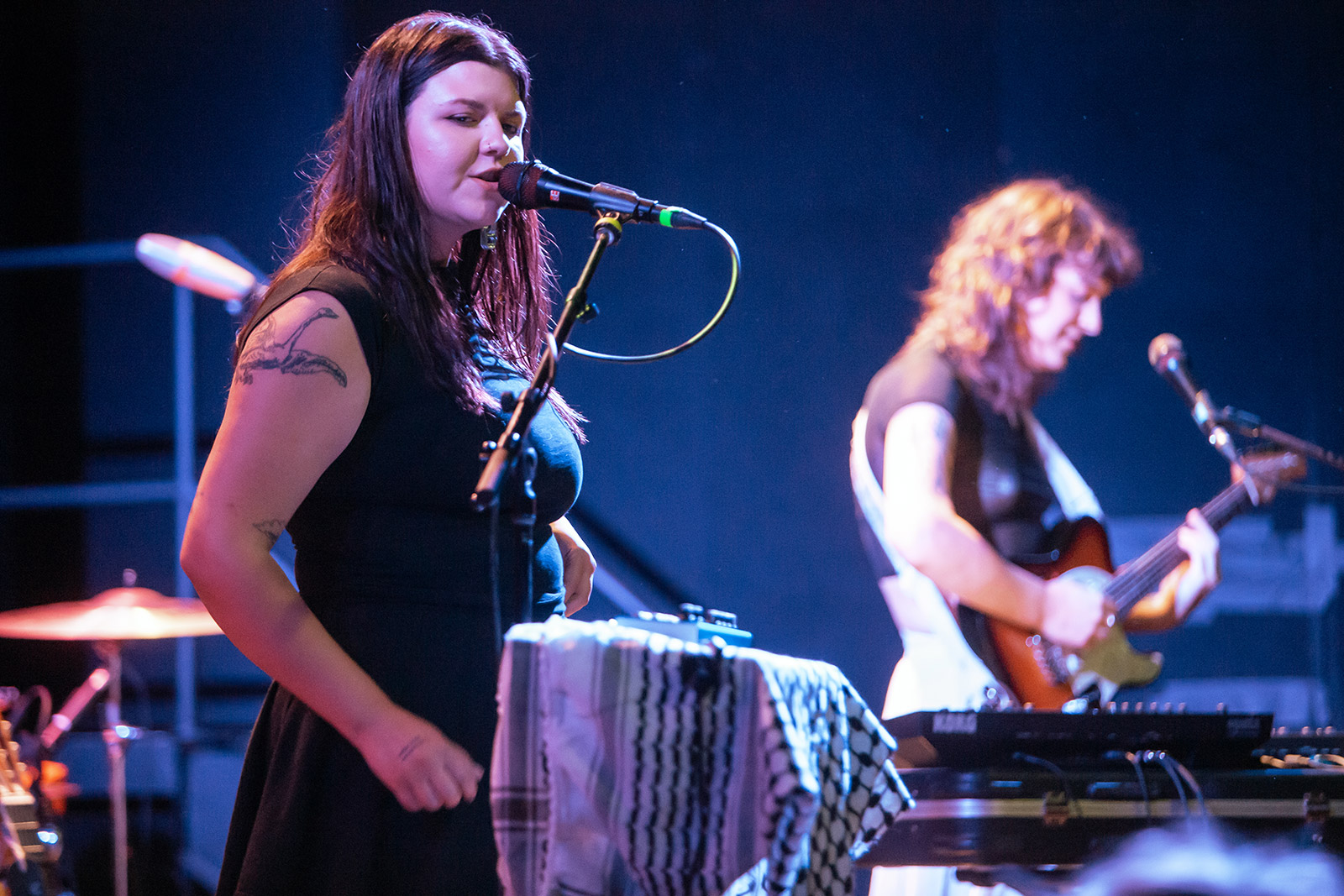 Eliza McLamb played Music Hall of Williamsburg with Mini Trees (pics ...