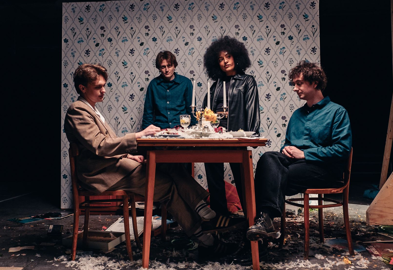 English Teacher tell us how Lana Del Rey, Life Without Buildings, Lou ...