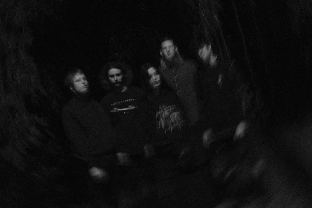 Blind Girls & Heavenly Blue announce US tour (NYC with We Were Skeletons)