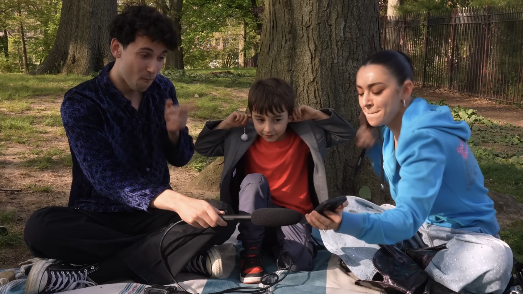 Watch Charli XCX talk to kids about partying & more on 'Recess Therapy'