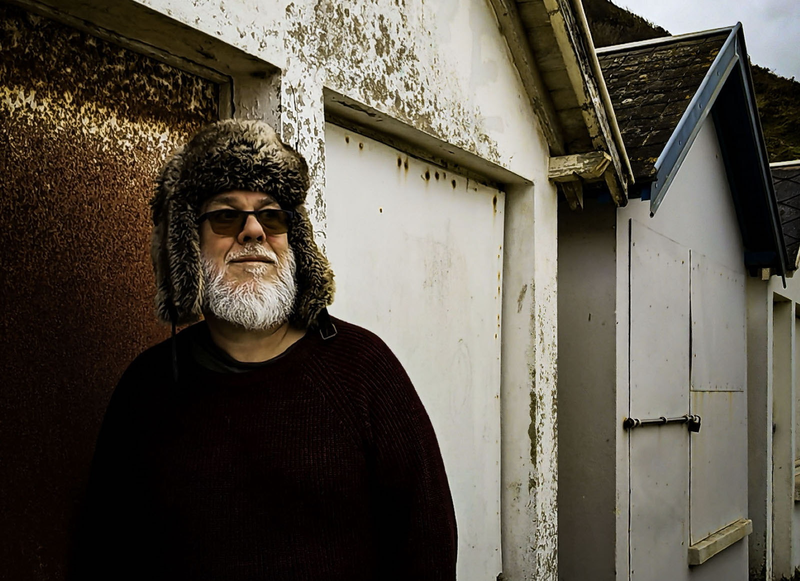 Cocteau Twins' Robin Guthrie releases new 'Atlas' EP (listen)