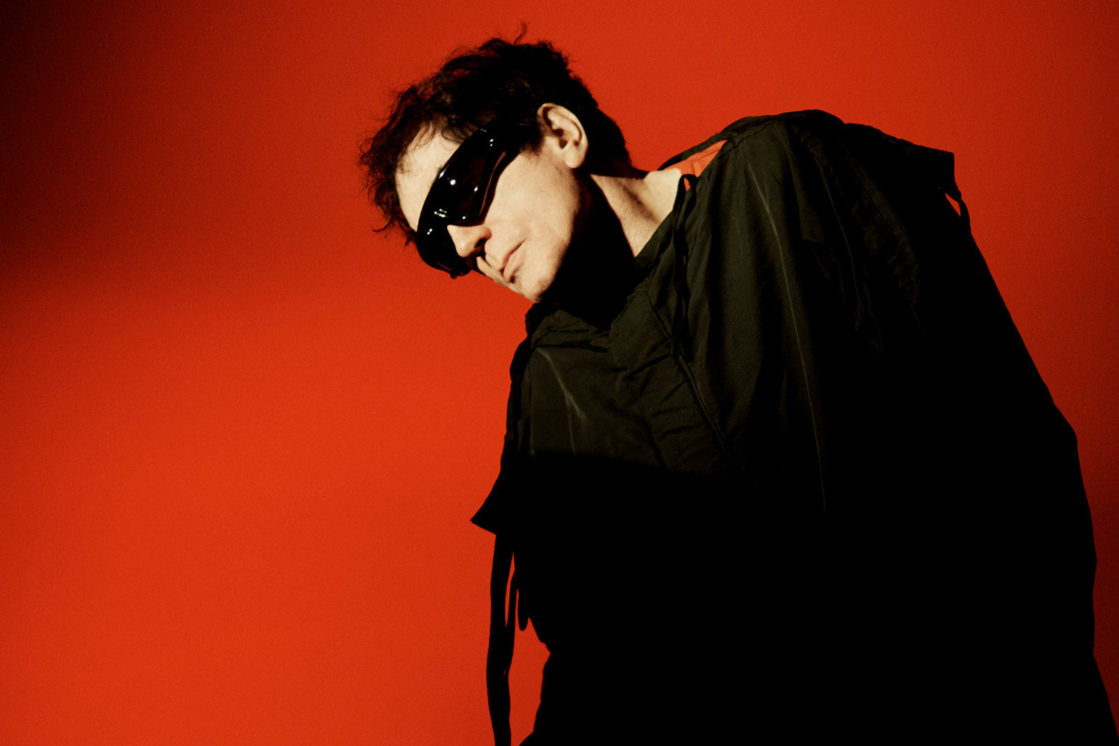 The Only Ones' Peter Perrett announces new LP ft. Johnny Marr, Bobby ...
