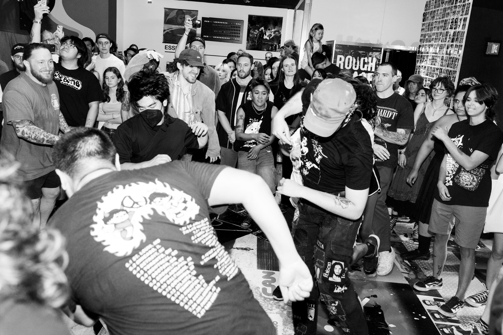 Gel guitarist Maddi Nave picks 10 bands whose live show inspires them