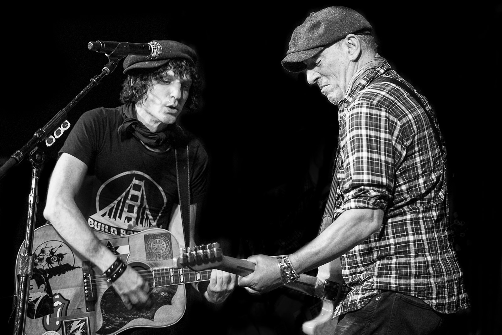 Bruce Springsteen covers Jesse Malin's "She Don't Love Me Now" for ...