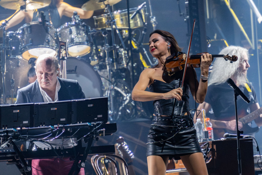 Hans Zimmer announces 2025 orchestral tour dates, playing Barclays Center