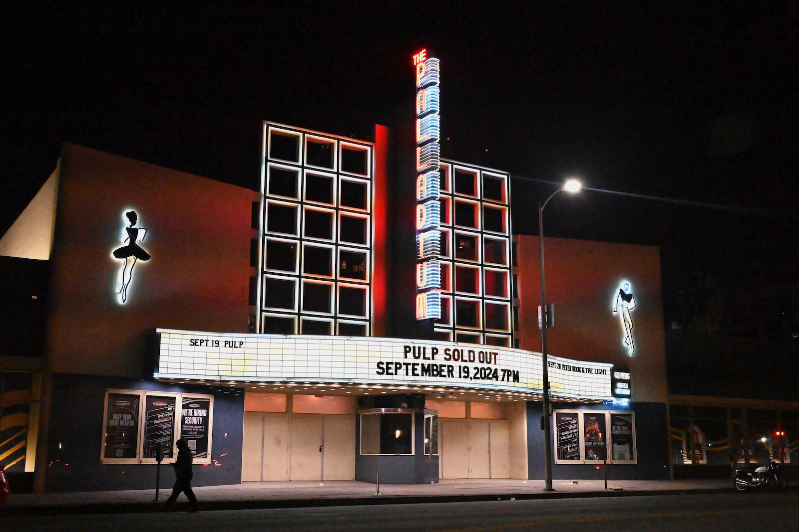 Watch Pulp debut new song "Farmers Market" at Hollywood Palladium ...