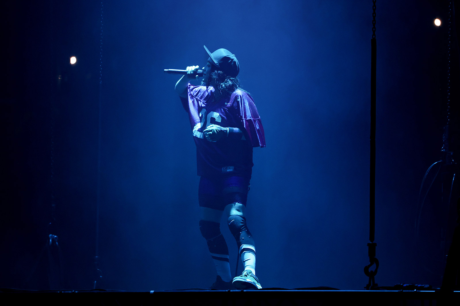 Billie Eilish begins 2024 tour (pics, video, setlist), adds LA shows