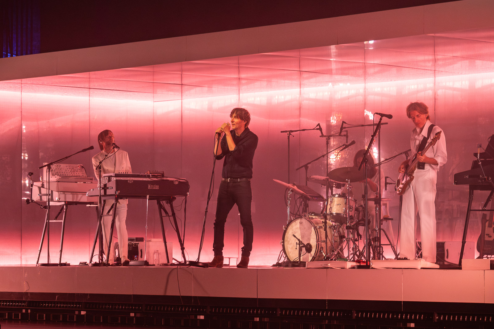Air played 'Moon Safari,' brought out Thomas Mars for "Playground Love ...