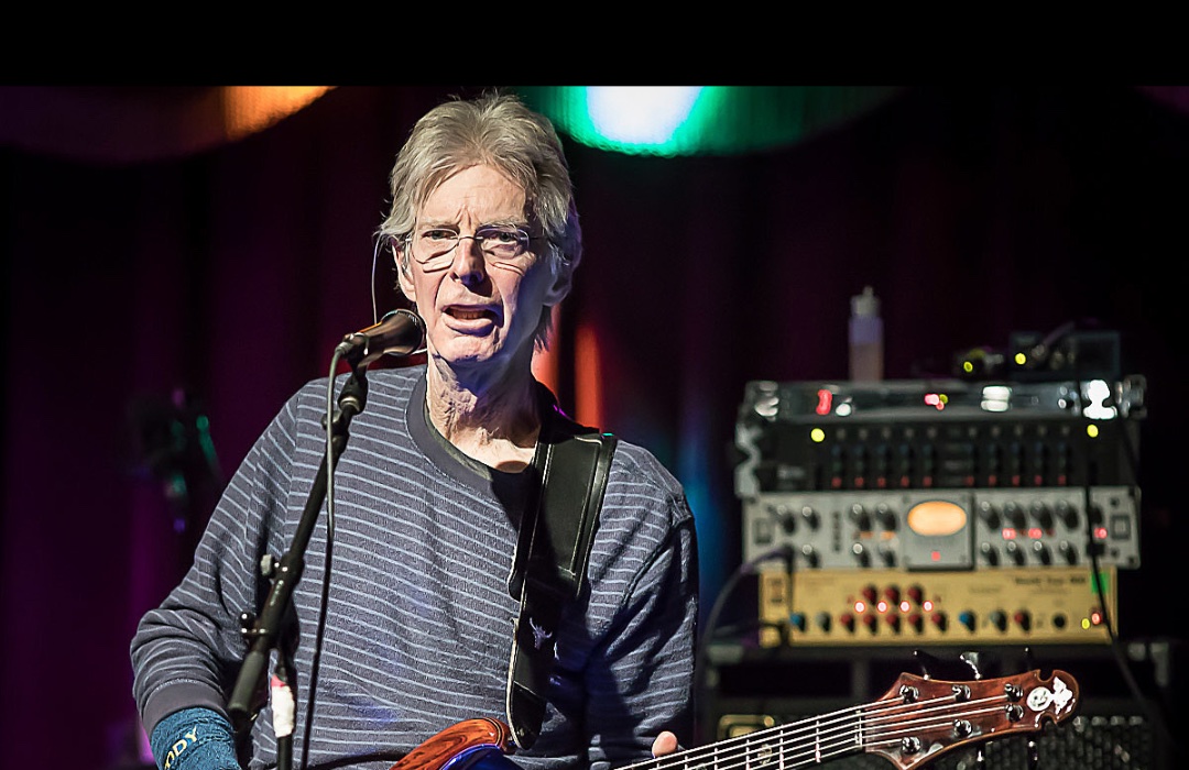 Surviving Grateful Dead members pen tribute to Phil Lesh: "Today we ...