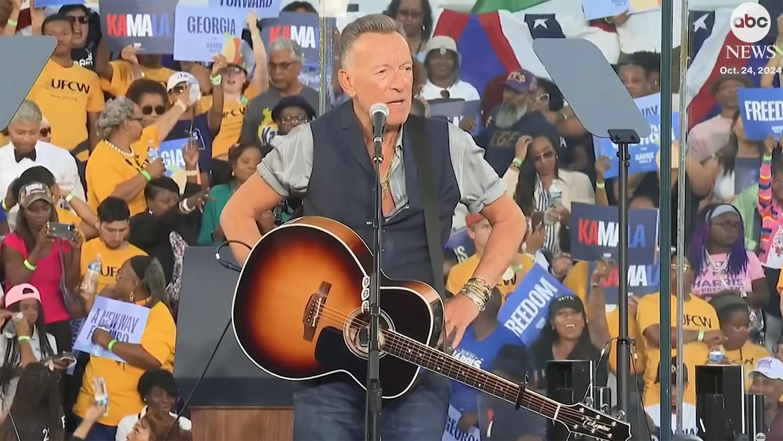 Watch Bruce Springsteen play 3 songs & blast Trump at Kamala Harris ...
