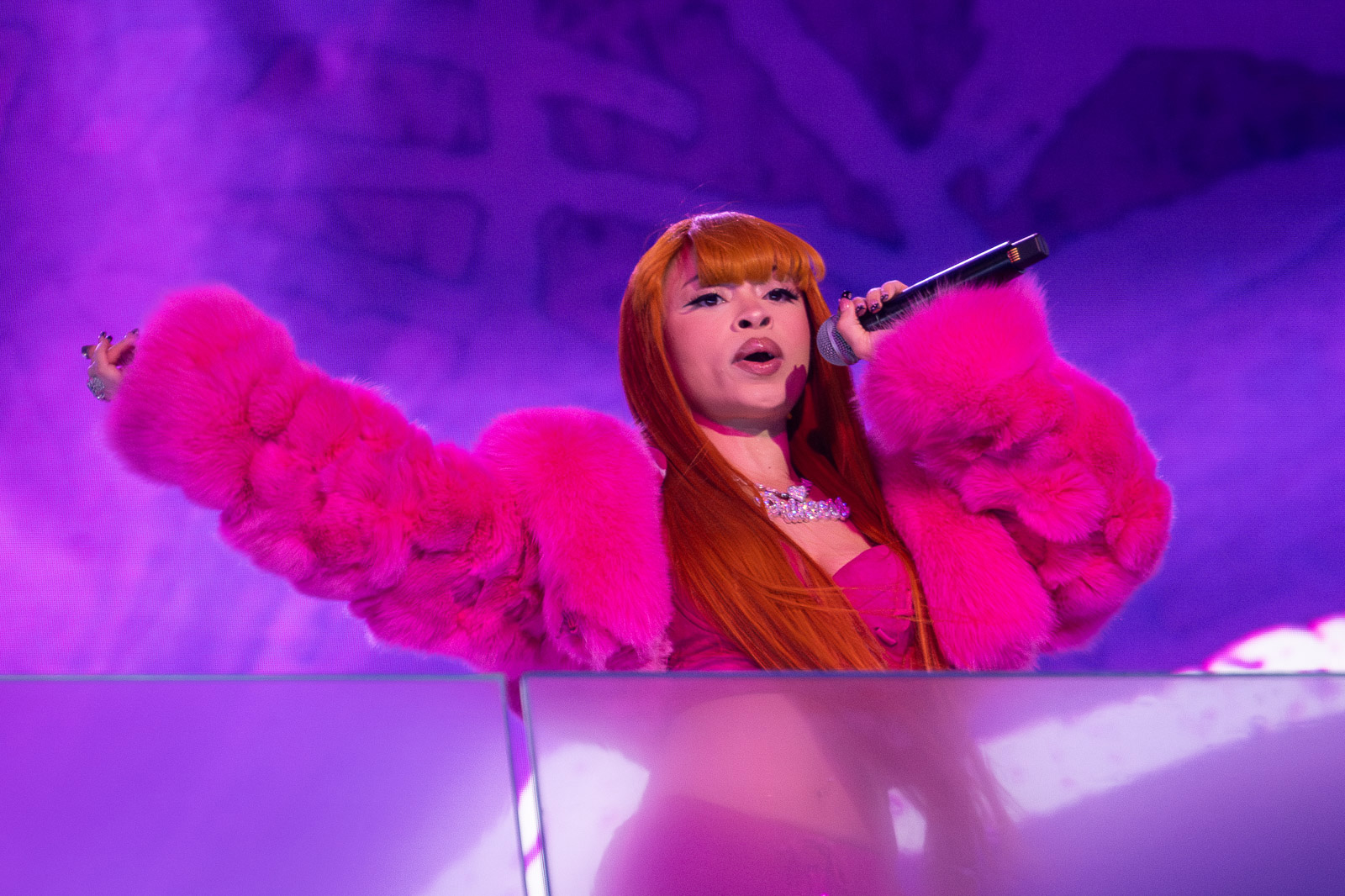 Snoop Dogg & Ice Spice played a surprise Times Square show for ...
