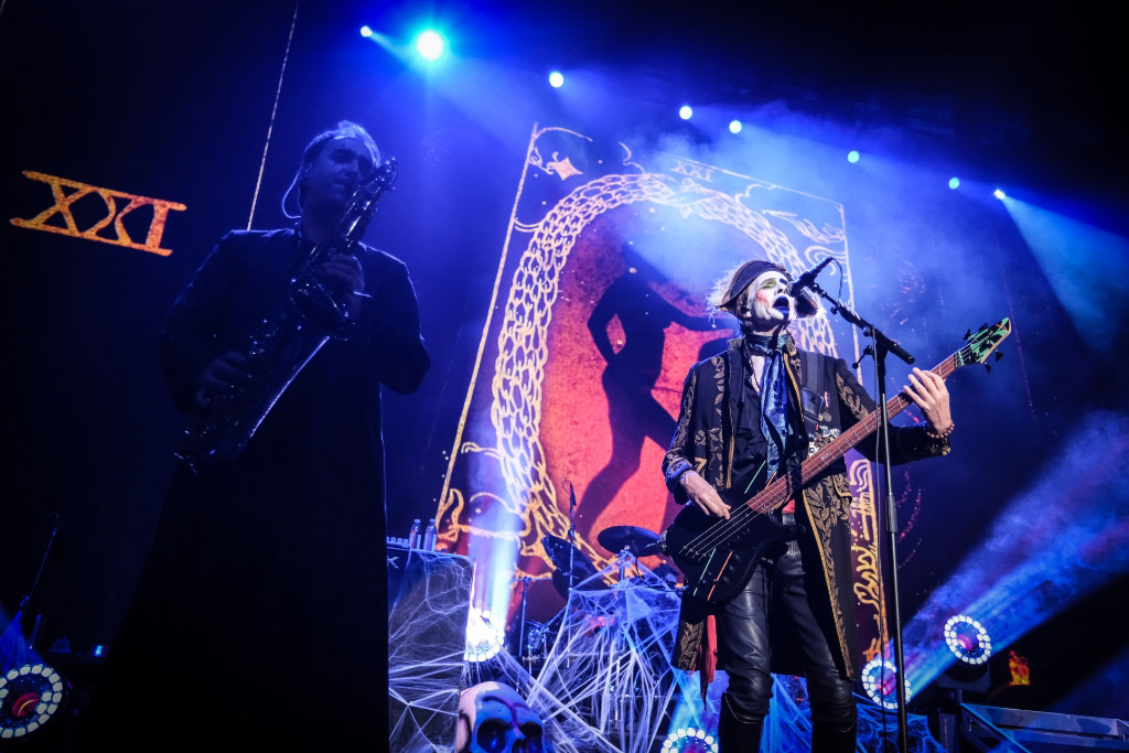 Duran Duran brought their sinful Danse Macabre Halloween party to MSG (review, pics, video, setlist)