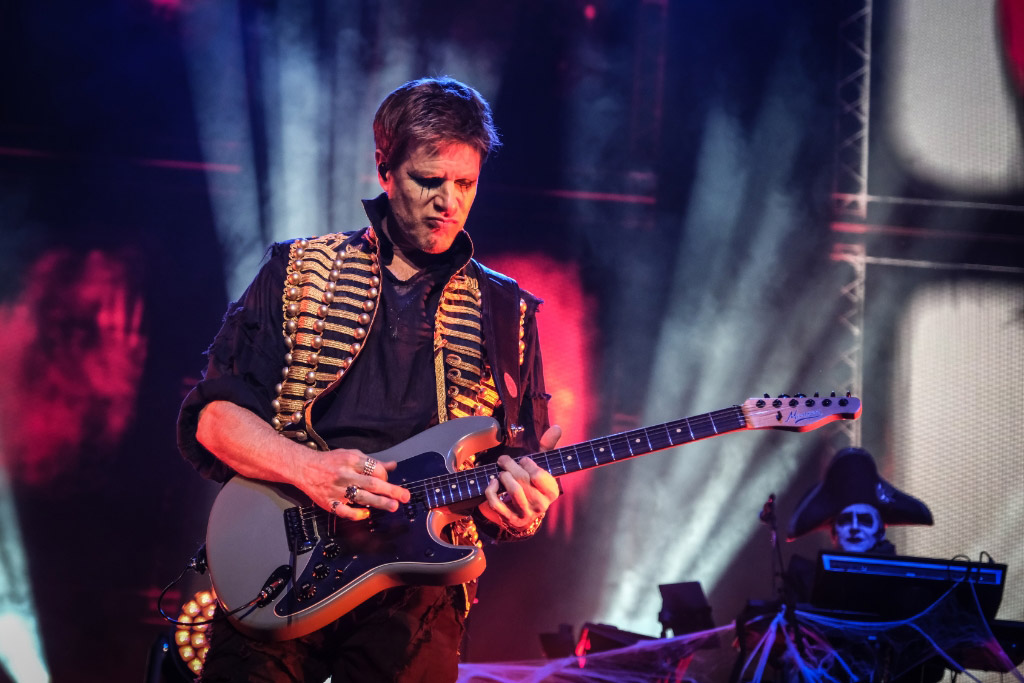 Duran Duran brought their sinful Danse Macabre Halloween party to MSG (review, pics, video, setlist)