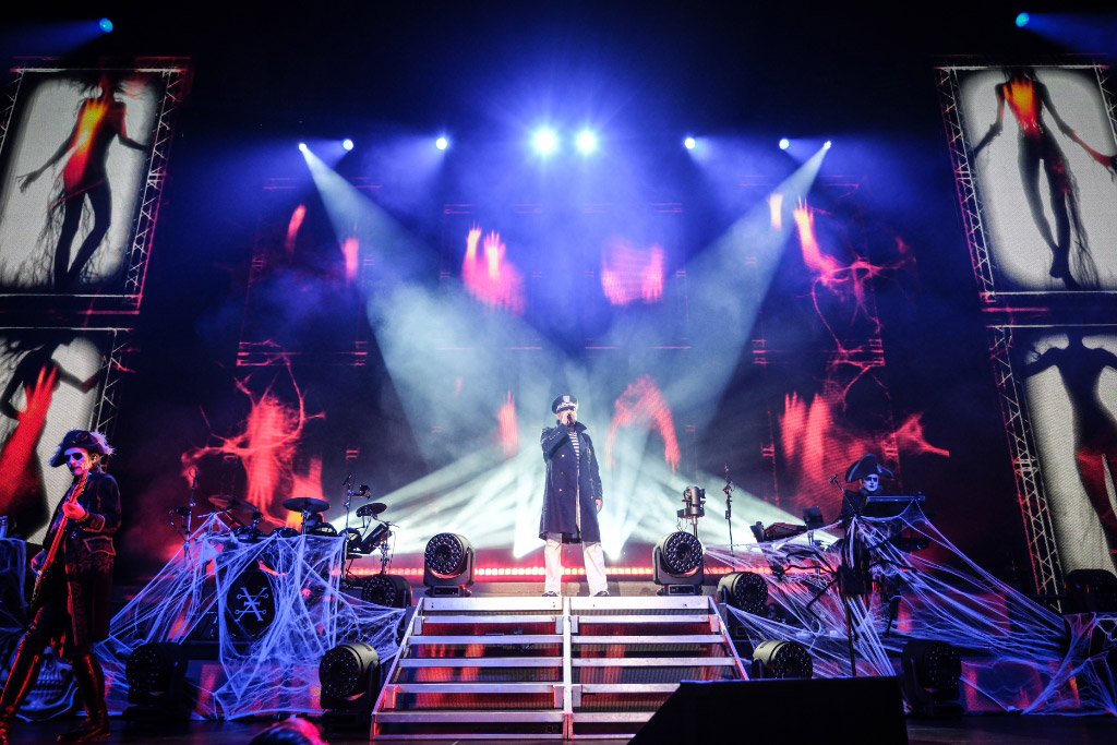 Duran Duran brought their sinful Danse Macabre Halloween party to MSG (review, pics, video, setlist)